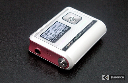 [리뷰] 화이트 펄의 매력, 다기능 MP3P 거원 iAudio G3 | 케이벤치 리뷰