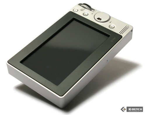 아날로그의 향수를 자극하는, AMOLED채택의 iriver P20 | 케이벤치 리뷰