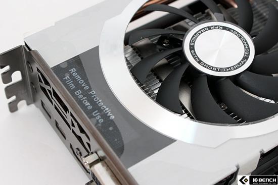 팩토리 오버클럭과 GHOST 쿨링 설계, XFX Radeon HD 7850 XXX 에디션 | 케이벤치 리뷰