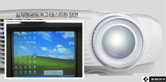 홈시어터 프로젝터의 왕좌는 내 자리. 옵토마 HD25E | 케이벤치 리뷰