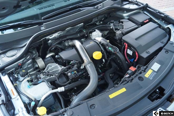 QM3와 배기량이 똑같은 디젤 세단, 르노삼성 'SM5 D' 시승기 | 케이벤치 리뷰