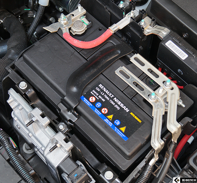 [단박시승기] 르노삼성 SM3 dCi, 뒷짐지다 등 떠밀려 나온 준중형 디젤 | 케이벤치 리뷰