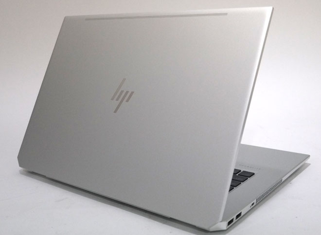 모바일 워크스테이션급으로 진화한 다재다능 노트북, HP EliteBook 1050 G1 | 케이벤치 리뷰