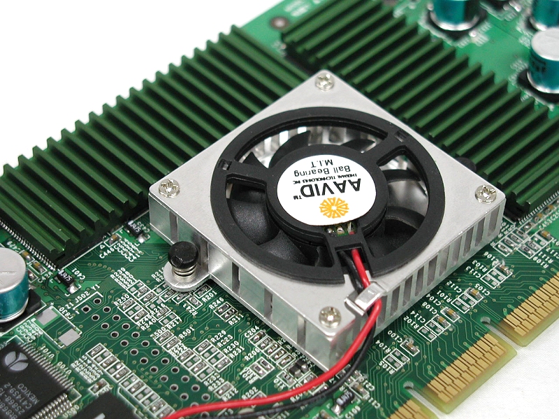 [상품정보] 자네트, GeForce2/3 Titanium 시리즈 출시 | 케이벤치 리뷰