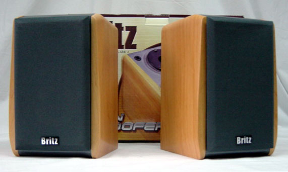 [리뷰] 나무 재질의 스피커 Britz BR-1000A | 케이벤치 리뷰