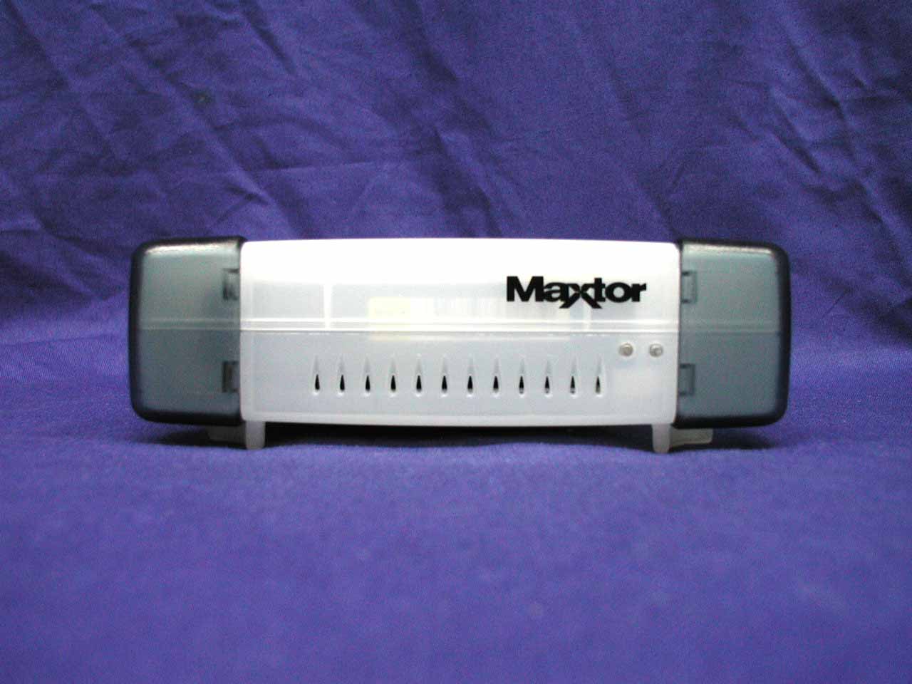 [리뷰] Maxtor External Storage 3000DV | 케이벤치 리뷰