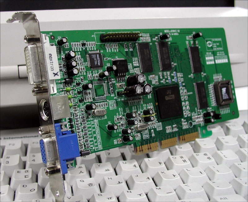 [상품정보] KYRO 그래픽카드 Kbench에 입수되다. | 케이벤치 리뷰