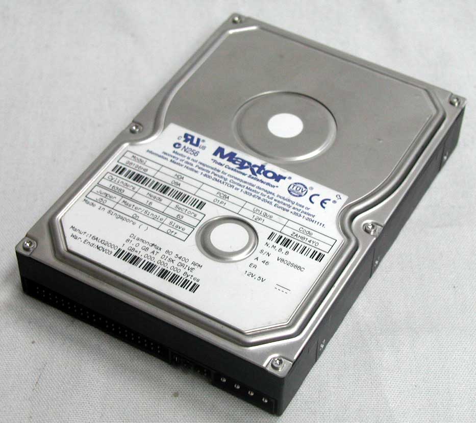 [리뷰] 80GB라는 대용량을 가진 Maxtor HDD | 케이벤치 리뷰